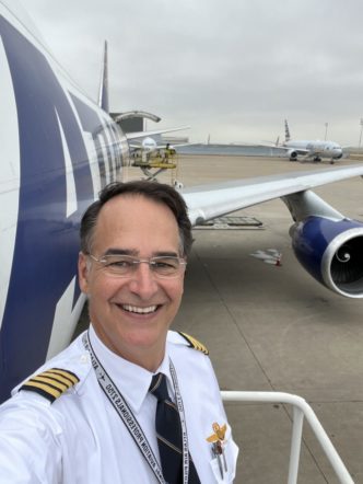 Flying Down Memory Lane: Atlas Pilots Share How the 747 Has Inspired ...