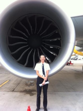 Flying Down Memory Lane: Atlas Pilots Share How the 747 Has Inspired ...